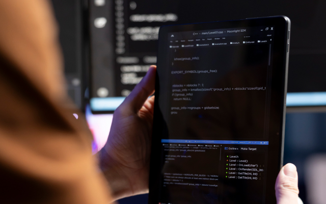 Low-Code vs. Traditional Development: Selecting the Optimal Development Strategy - IntexSoft